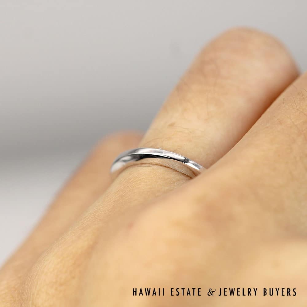 Cartier Declaration Beveled Edge Band Platinum Size 5 - Diamond Guy Hawaii